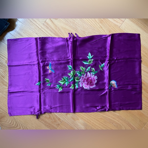 Jingpin | Accessories | Brand New Jingpin Silk Scarf | Poshmark